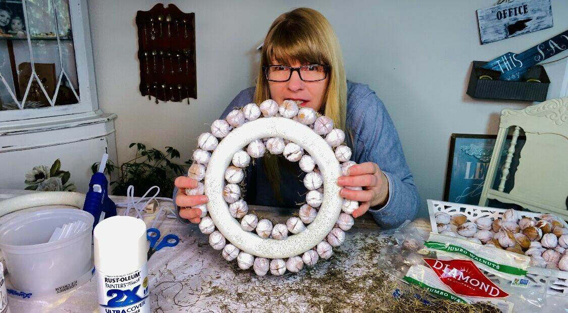 Walnut Wreath DIY! | Create With Cynthia